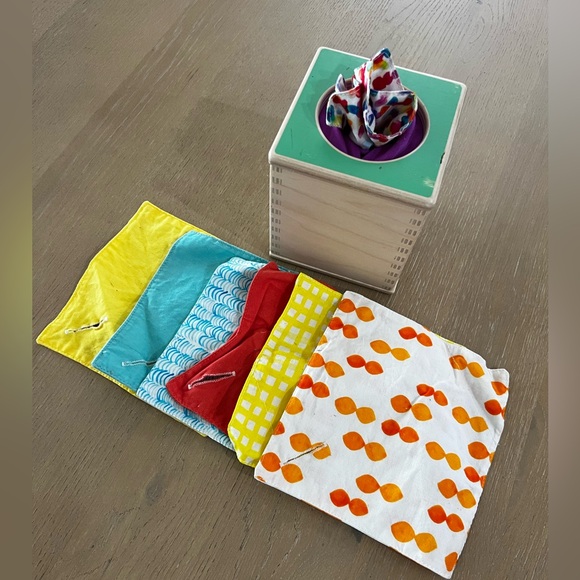 LOVEVERY | Toys | Lovevery Magic Tissue Box Montessori Waldorf Wooden ...